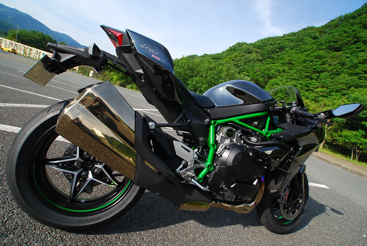blueskyfuji: カワサキNinja H2Rの次は、Ninja H2O