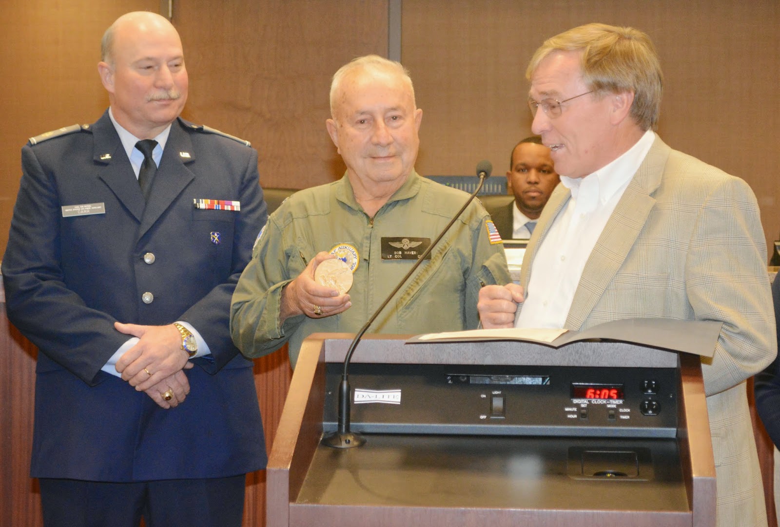 The Northport Gazette: Mayor honors Northport citizen Robert Haver