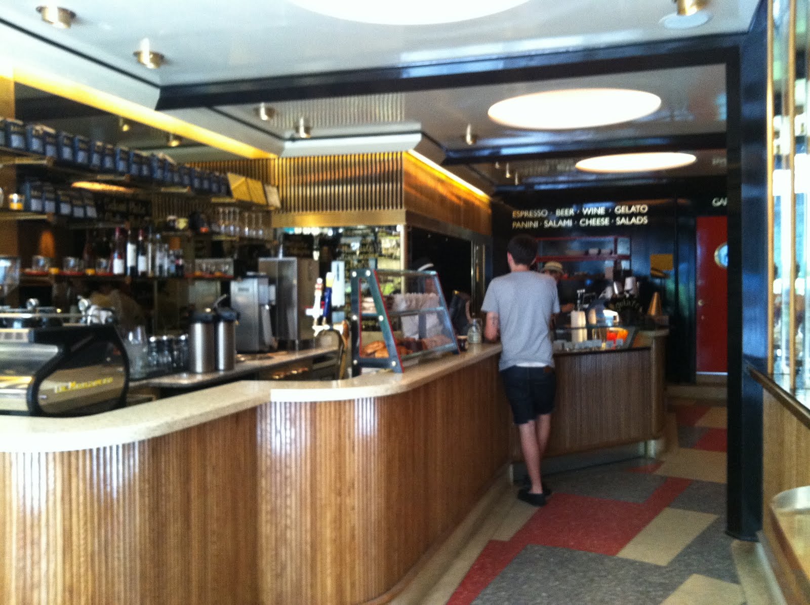 Mes Yeux Ouverts (my open eyes): Caffeinated Weekends - Kava Cafe