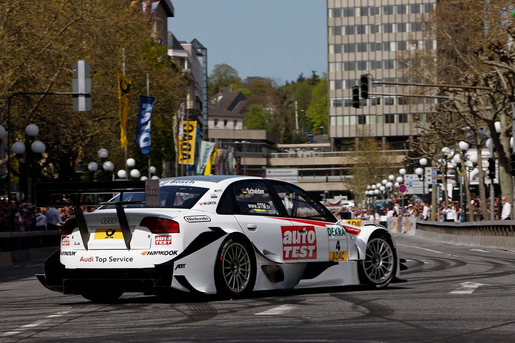 Time to make the donuts: Audi thrills fans at DTM presentation in ...