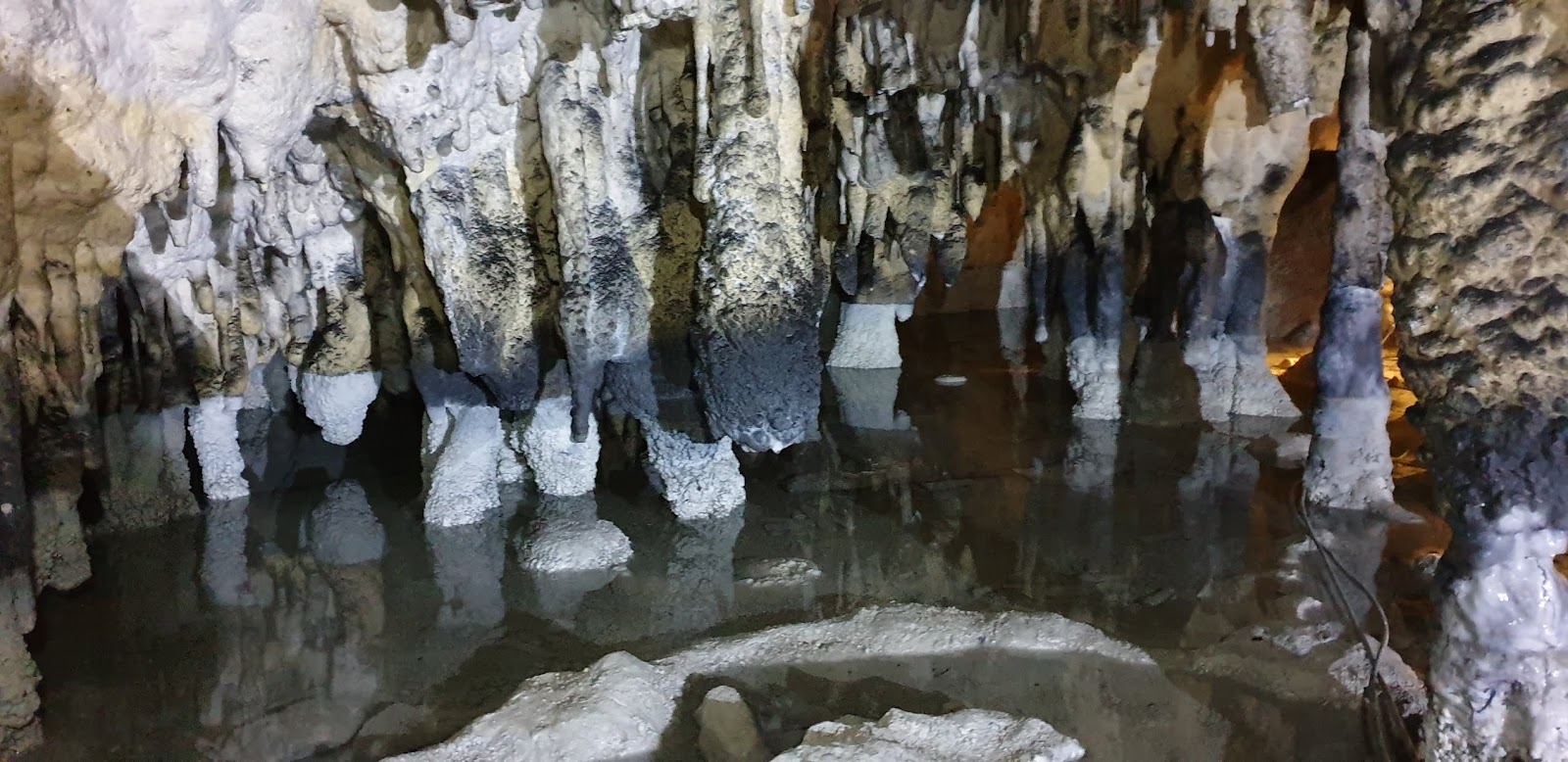 Pasionati de frumos !: Cheile Șugău - Peștera Tunel - Peștera Munticelu ...