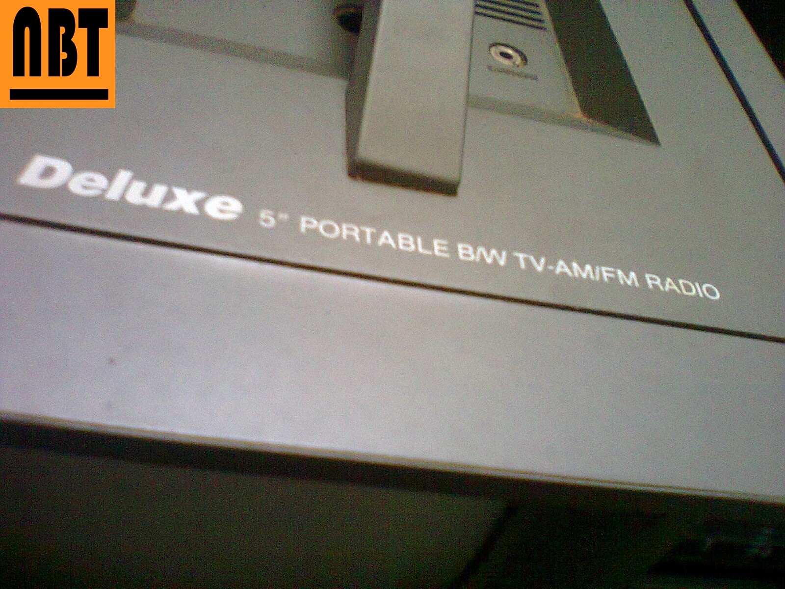 Nostalgia Brasil Total: Rádio TV - Deluxe 5 Portable B/W TV-AM/FM Rádio