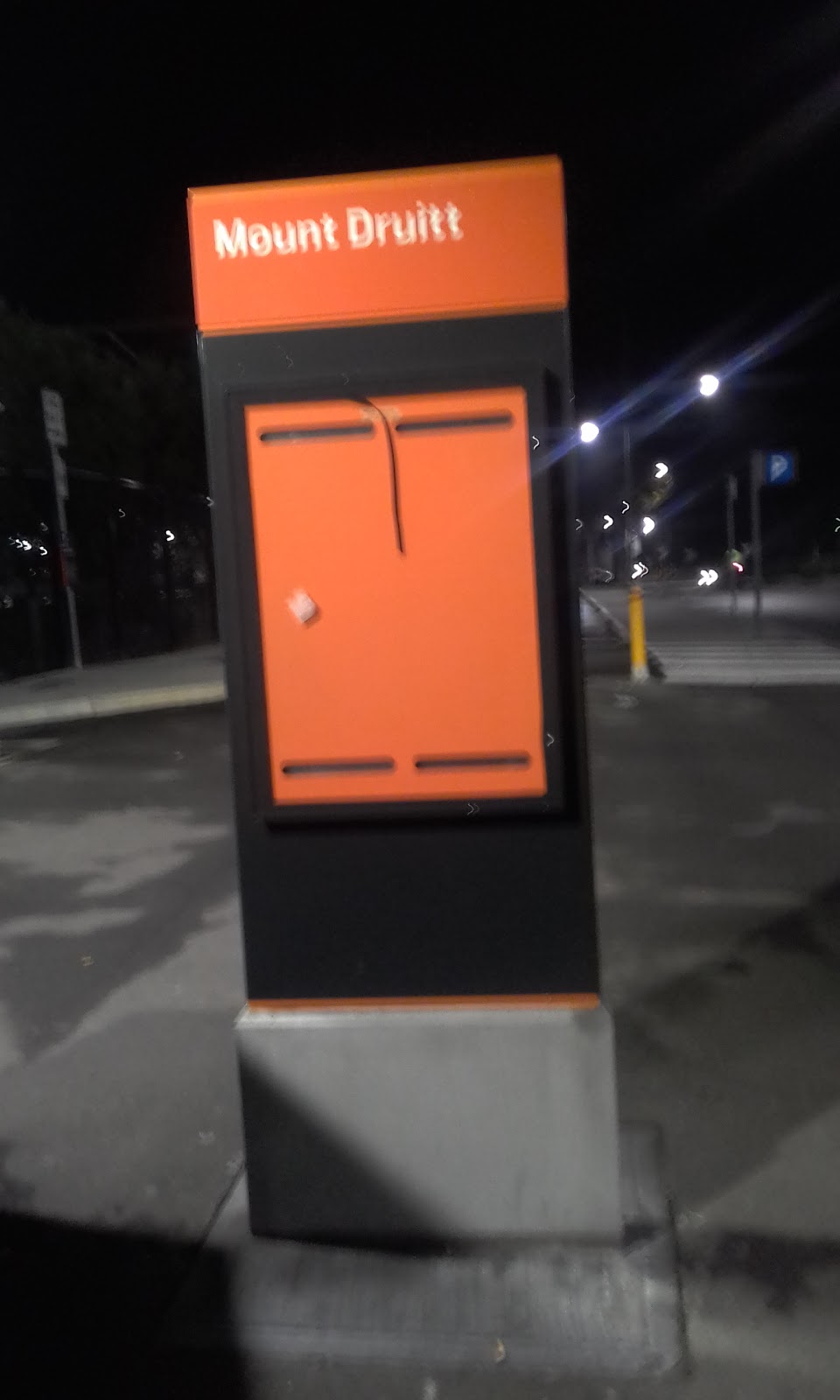 Why I Love Mount Druitt!: Sydney Trains Transport Sign Has "No Sign" At ...