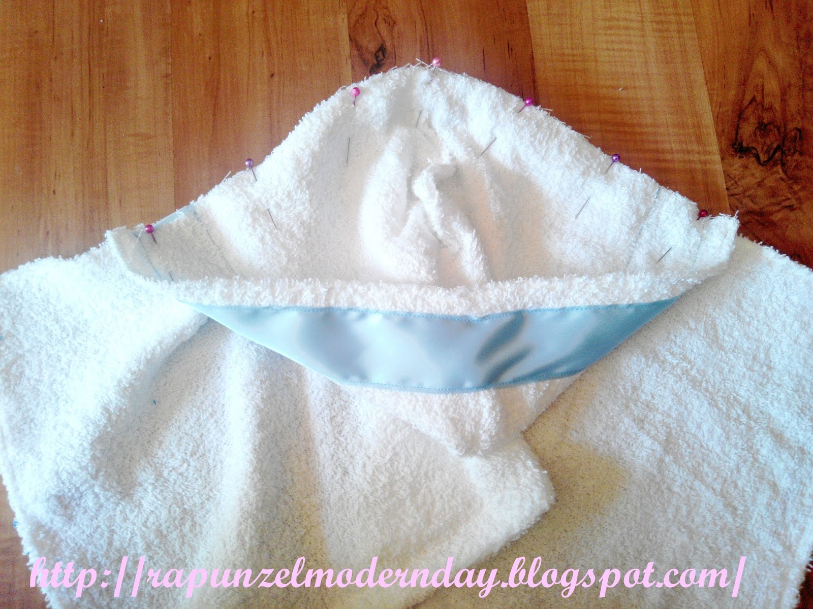Modern Day Rapunzel: FREE American Girl Hooded Towel Pattern