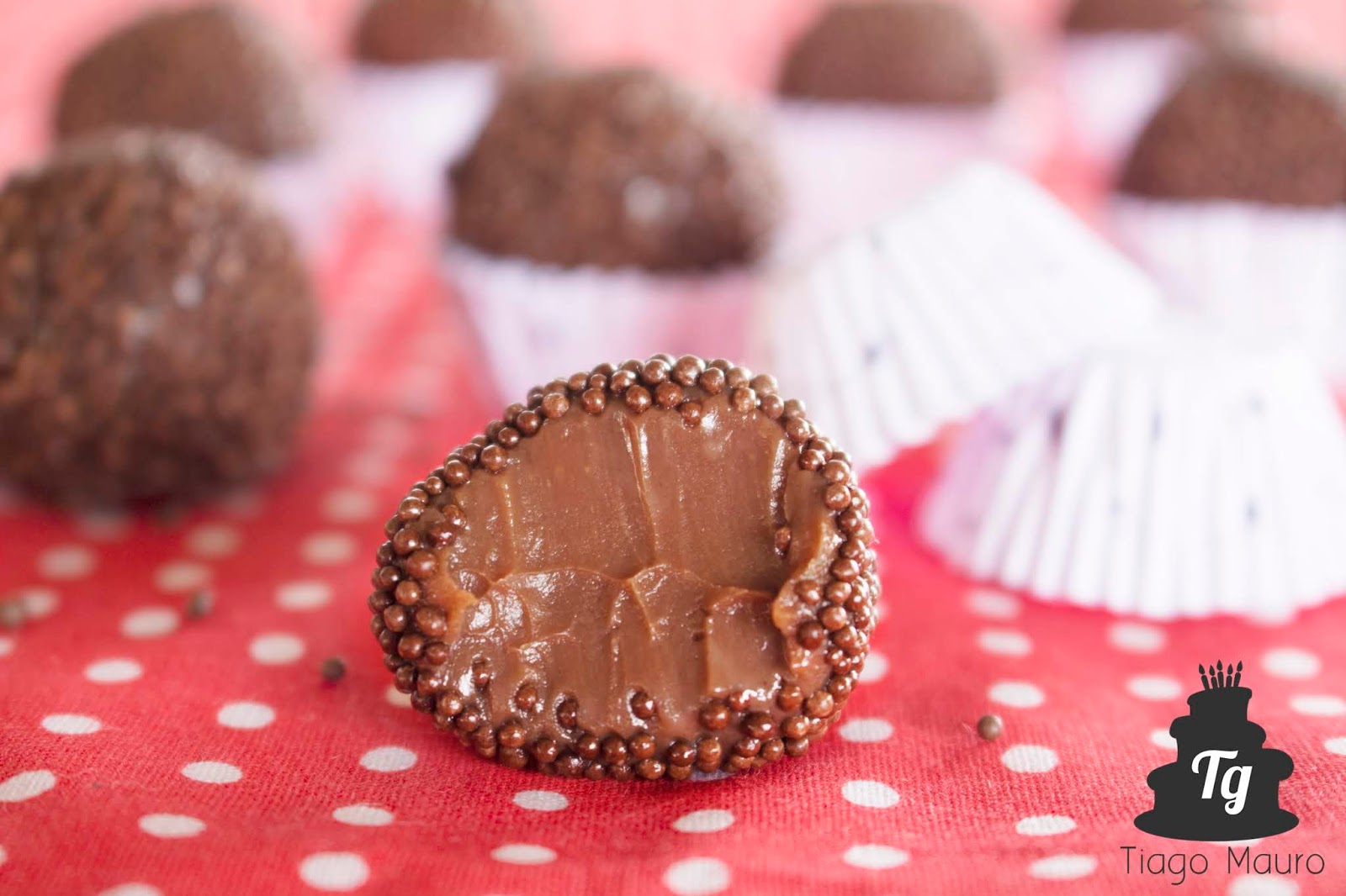 BRIGADEIRO TRADICIONAL VS BRIGADEIRO GOURMET - Tiago Mauro - Blog