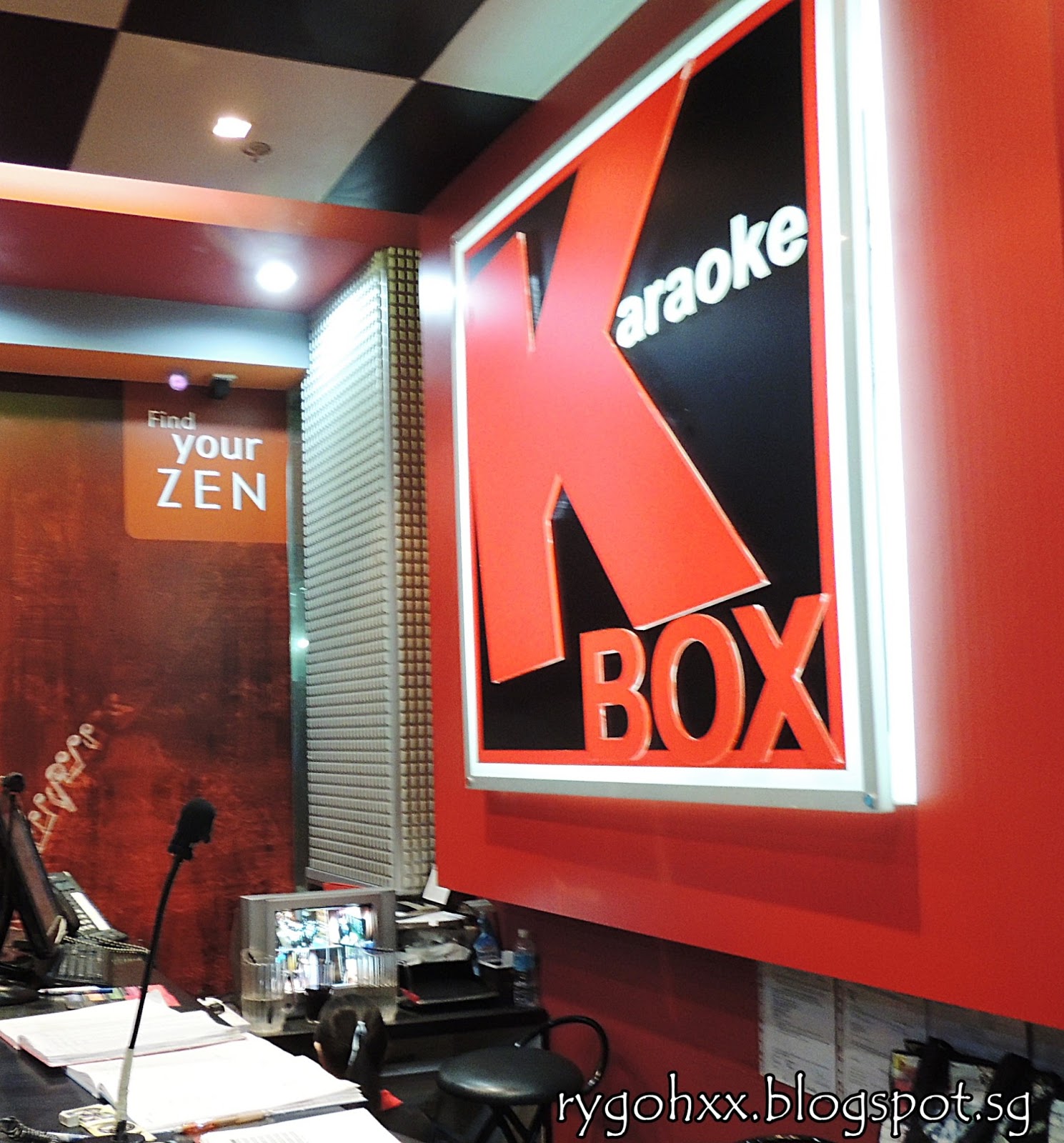 K BOX Session with CGSG13 Bloggers - R.Y GOH