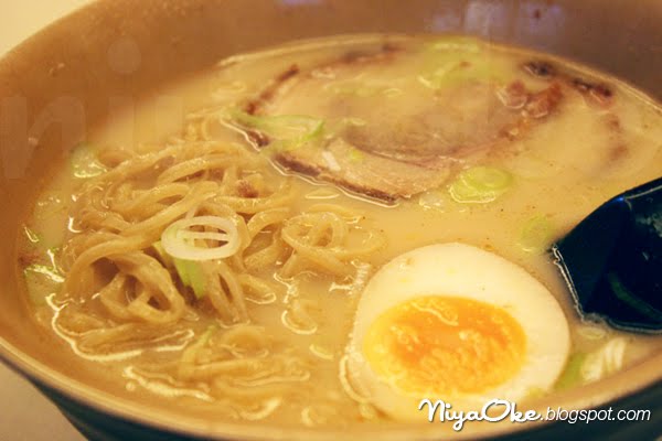 eater, thinker, dreamer - a food, travel, random blogger from Jakarta ...