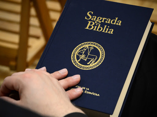 How To Learn Spanish Reading The Bible - Always Spanish ...