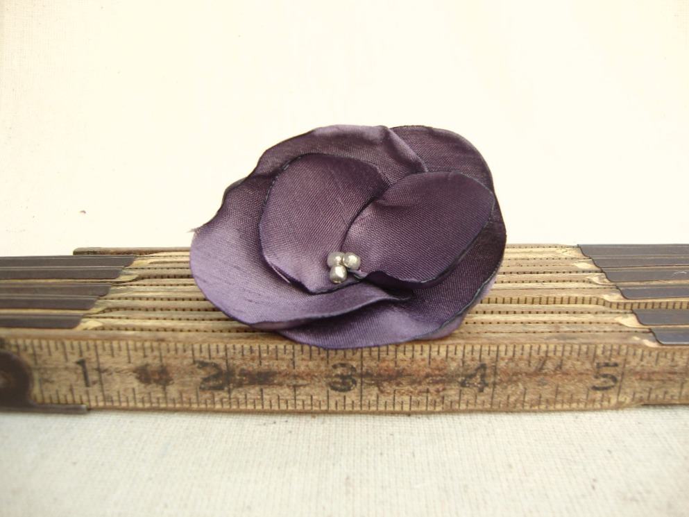 Fox & The Feather: smokey violet