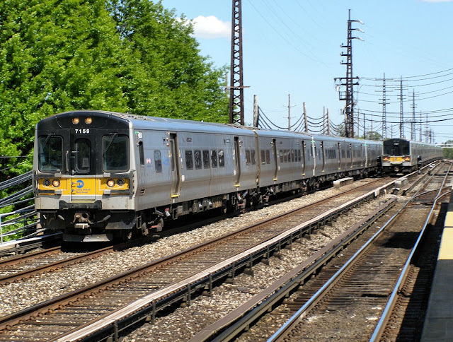 The Position Light: PHOTOS: LIRR VALLEY Interlocking and Tower
