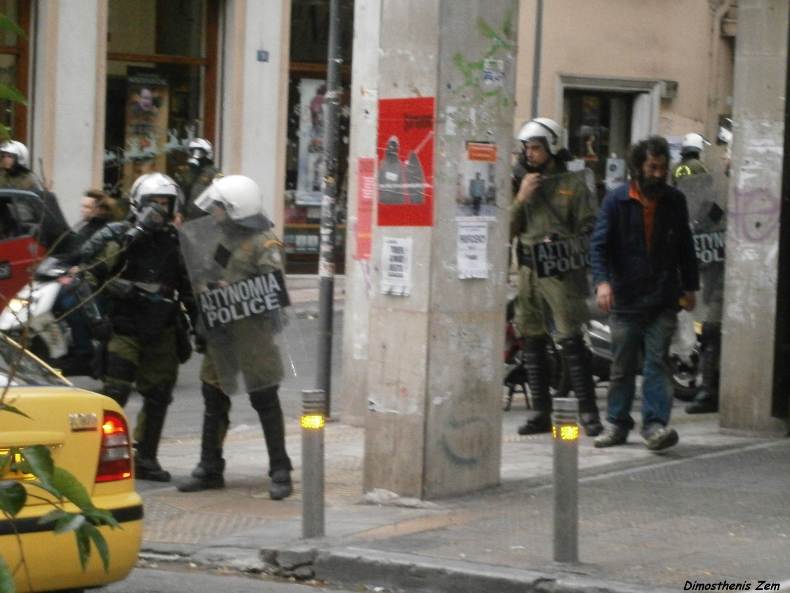 Social-Revolution: Συγκρούσεις στην πορεια του Αλέξη Γρηγορόπουλου 6 ...