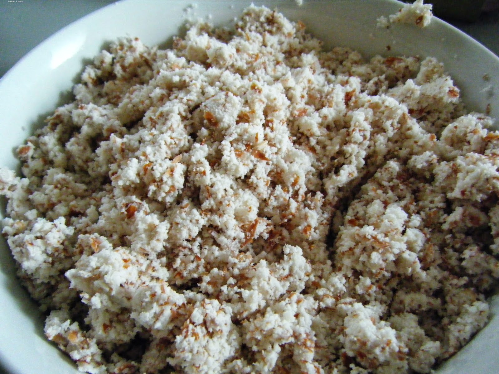 How To Make Your Own Almond Milk