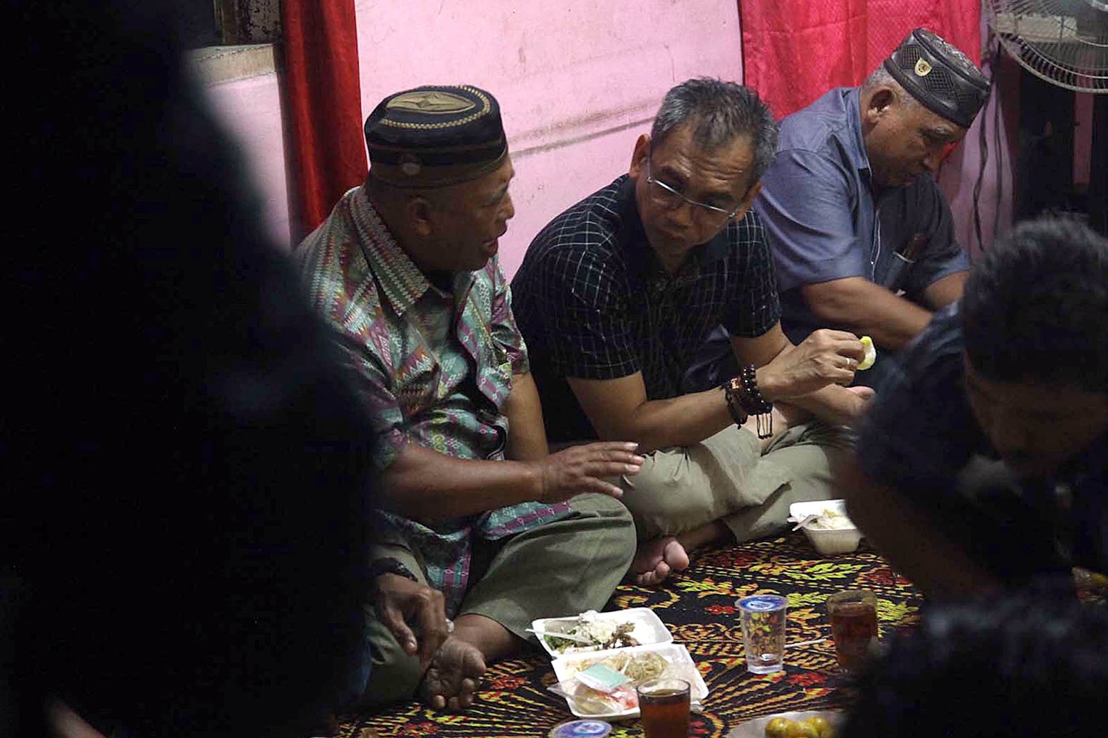 Sihar Sitorus: Kekeluargaan Lah Nomor Satu, Gubernur Itu Nomor Dua ...