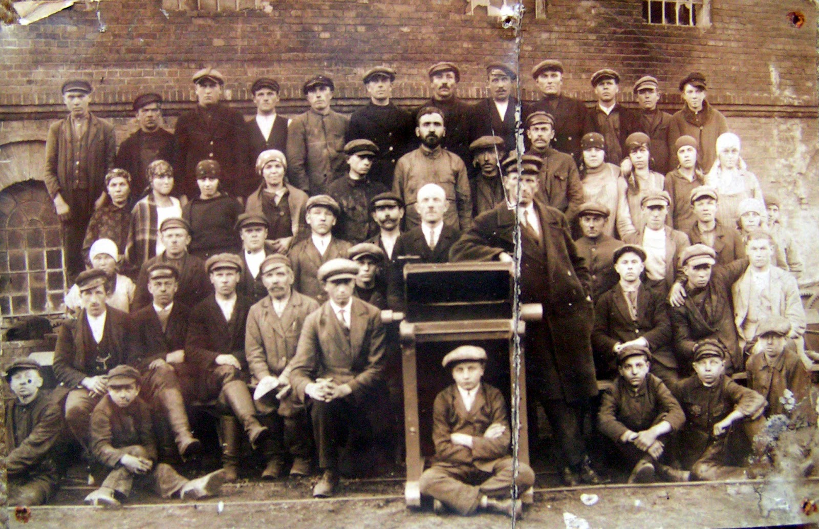 NASZ SUCHEDNIÓW: Strajk w listopadzie 1905 roku (5)