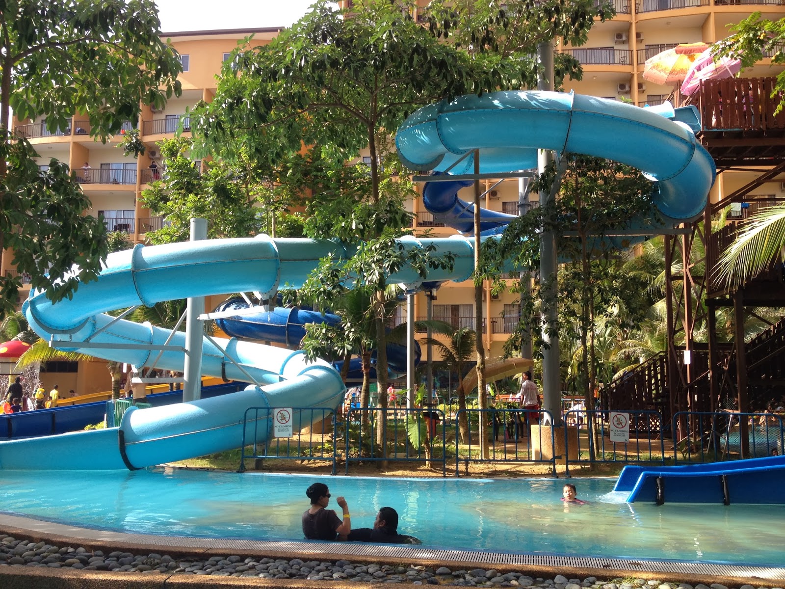 ~新月妈咪的无聊部落格~: Weekend Break @ Gold Coast Morib Sepang