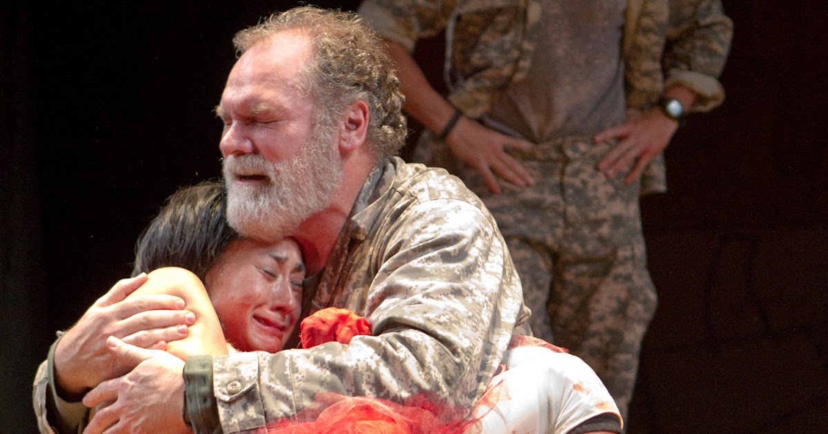 StageBuzz.com: "Titus Andronicus" - Bloody and Powerful
