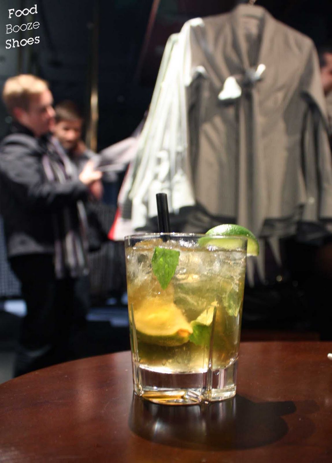 Food, booze and shoes: Shirt Bar: Hanging with the suits and shirts