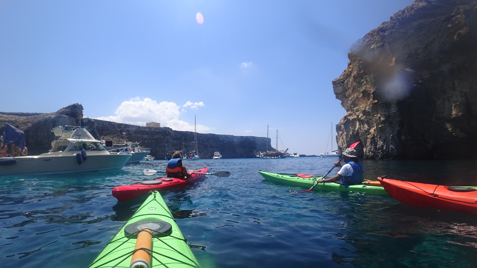 Malte : découverte de l'île de Gozo en kayak avec Gozo Adventures - And ...
