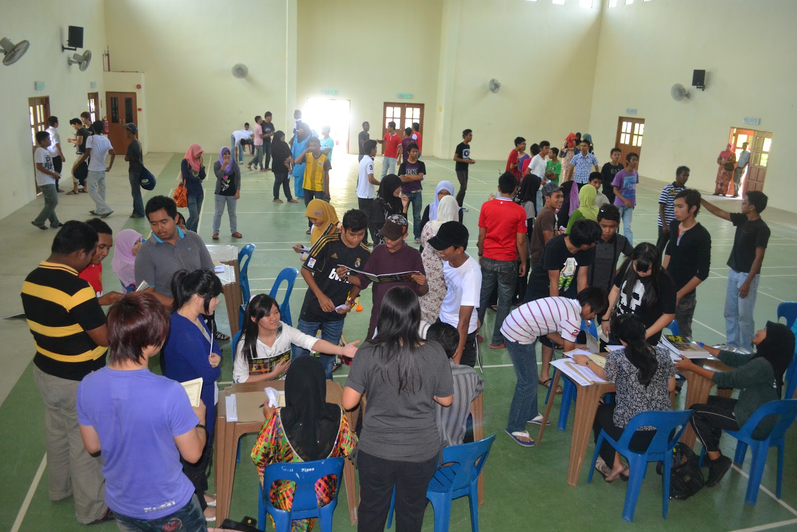 smk undang jelebu: 2 Pelajar SMKUJ 9A SPM..