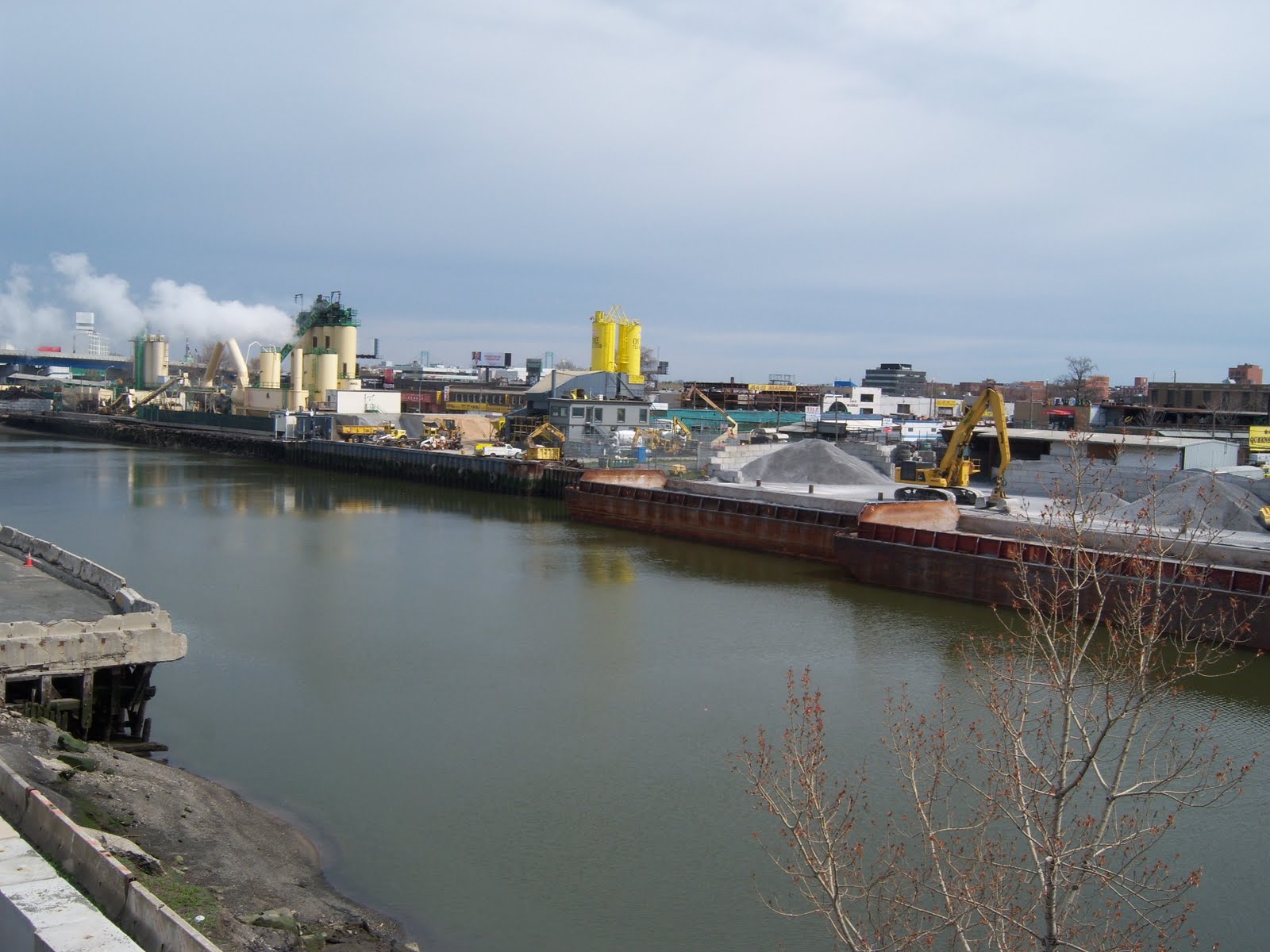 Long Distance Voyager: Bridge of the Week #57: Flushing Bridge