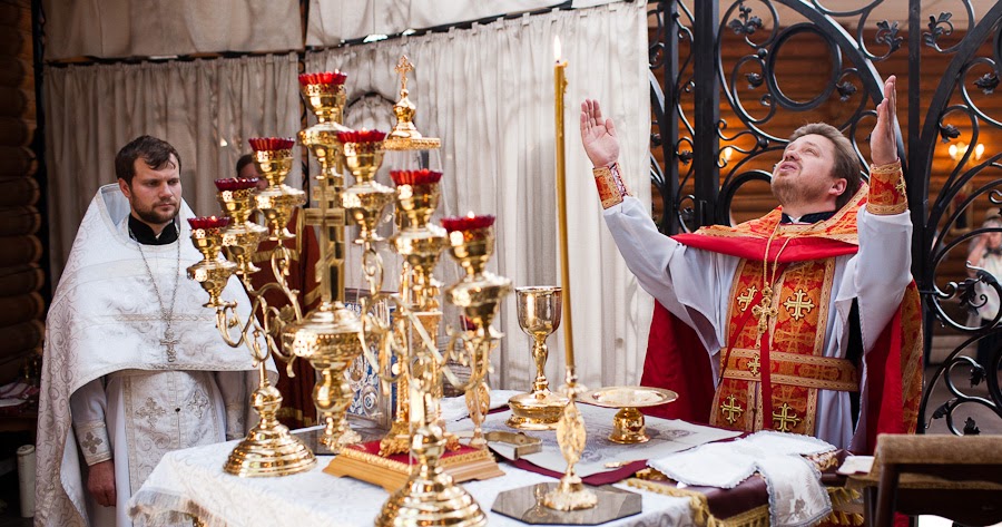 Anaphora: the Meaning of the Central Prayer of the Liturgy - The ...