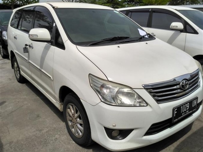 UNIT TOYOTA KIJANG INNOVA V 2012 - ADIRA FINANCE
