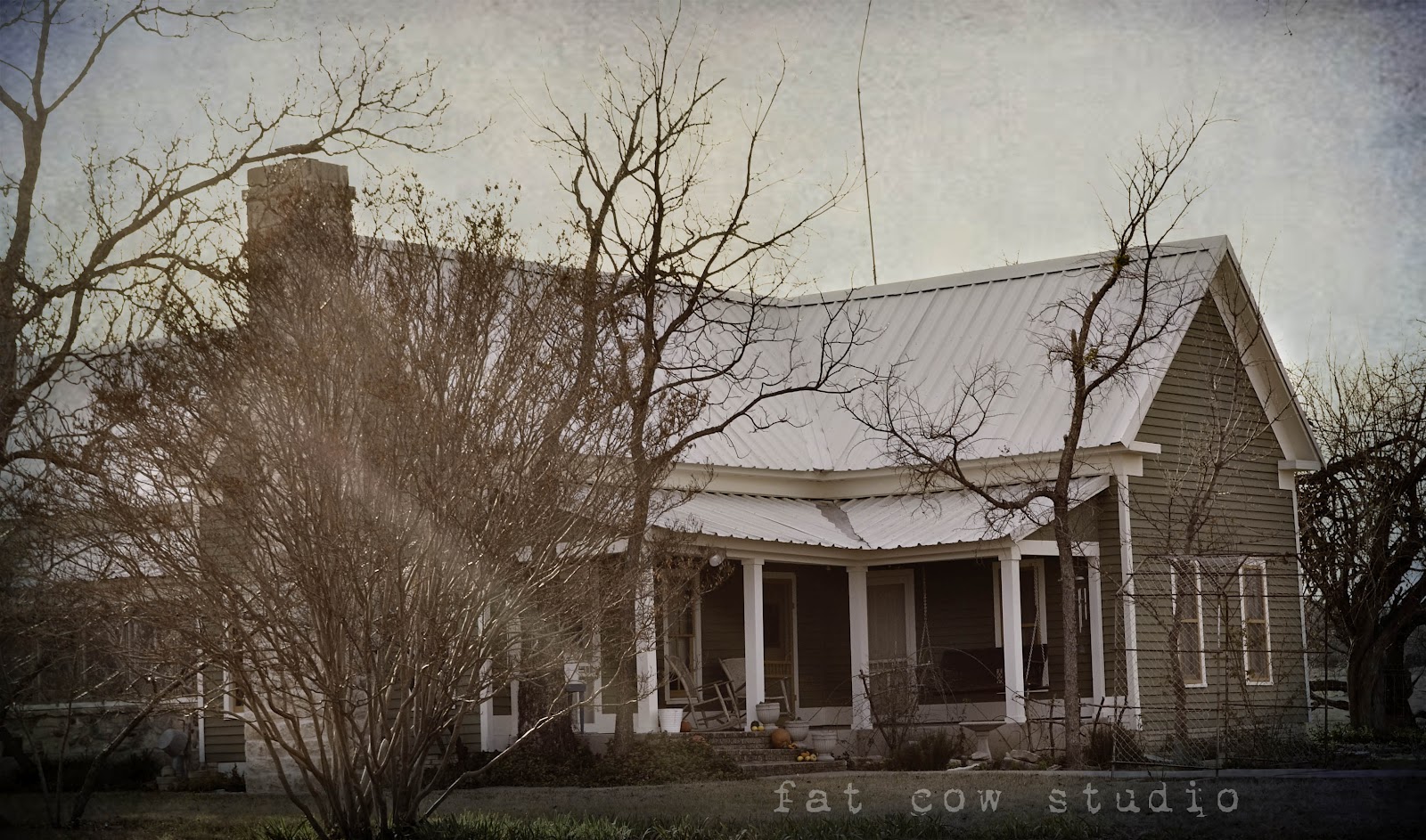 Fat Cow Studios: An old working ranch