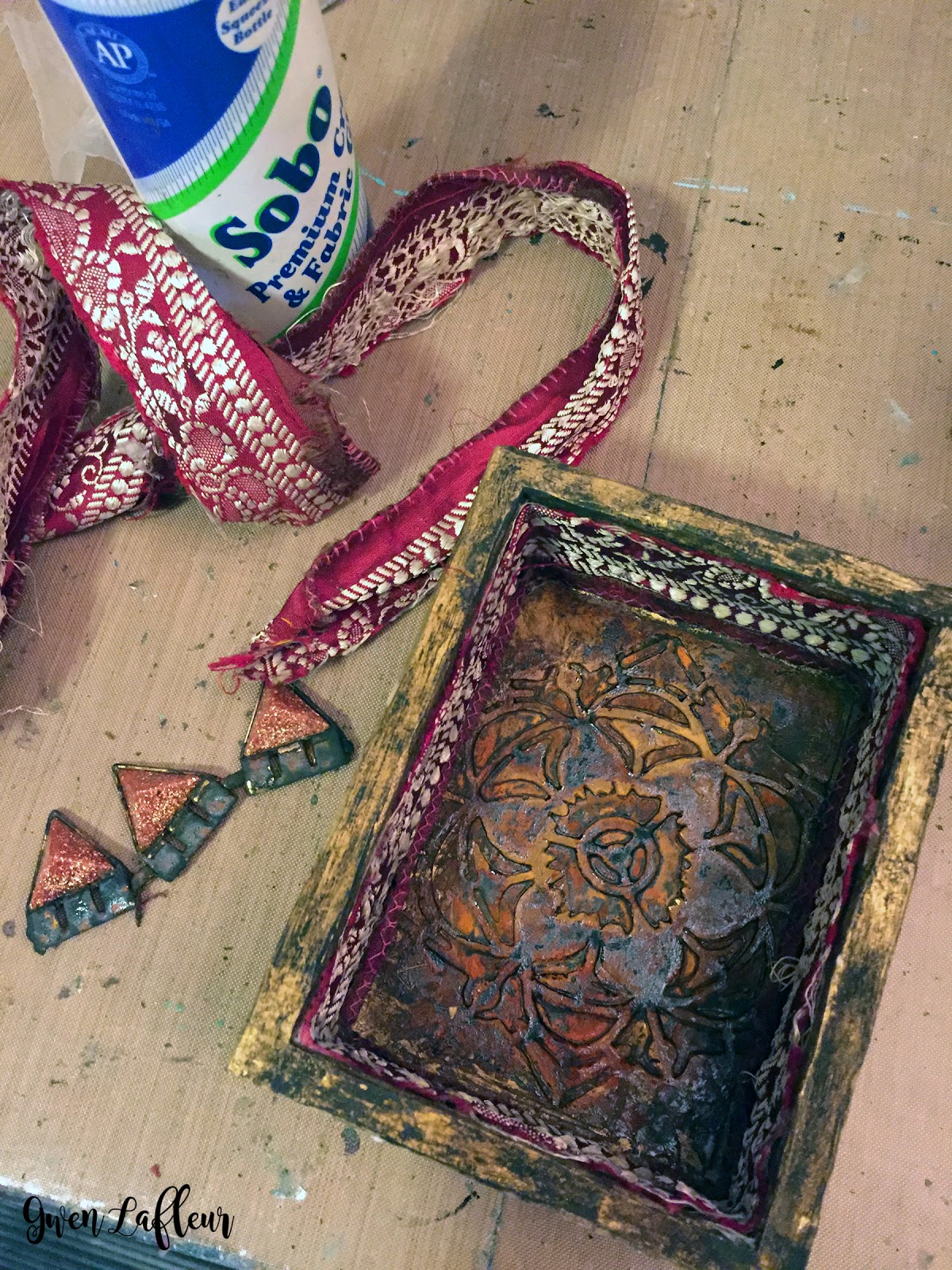 StencilGirl Talk: Gwen's Gems - Make a Mini Shrine with Stencils