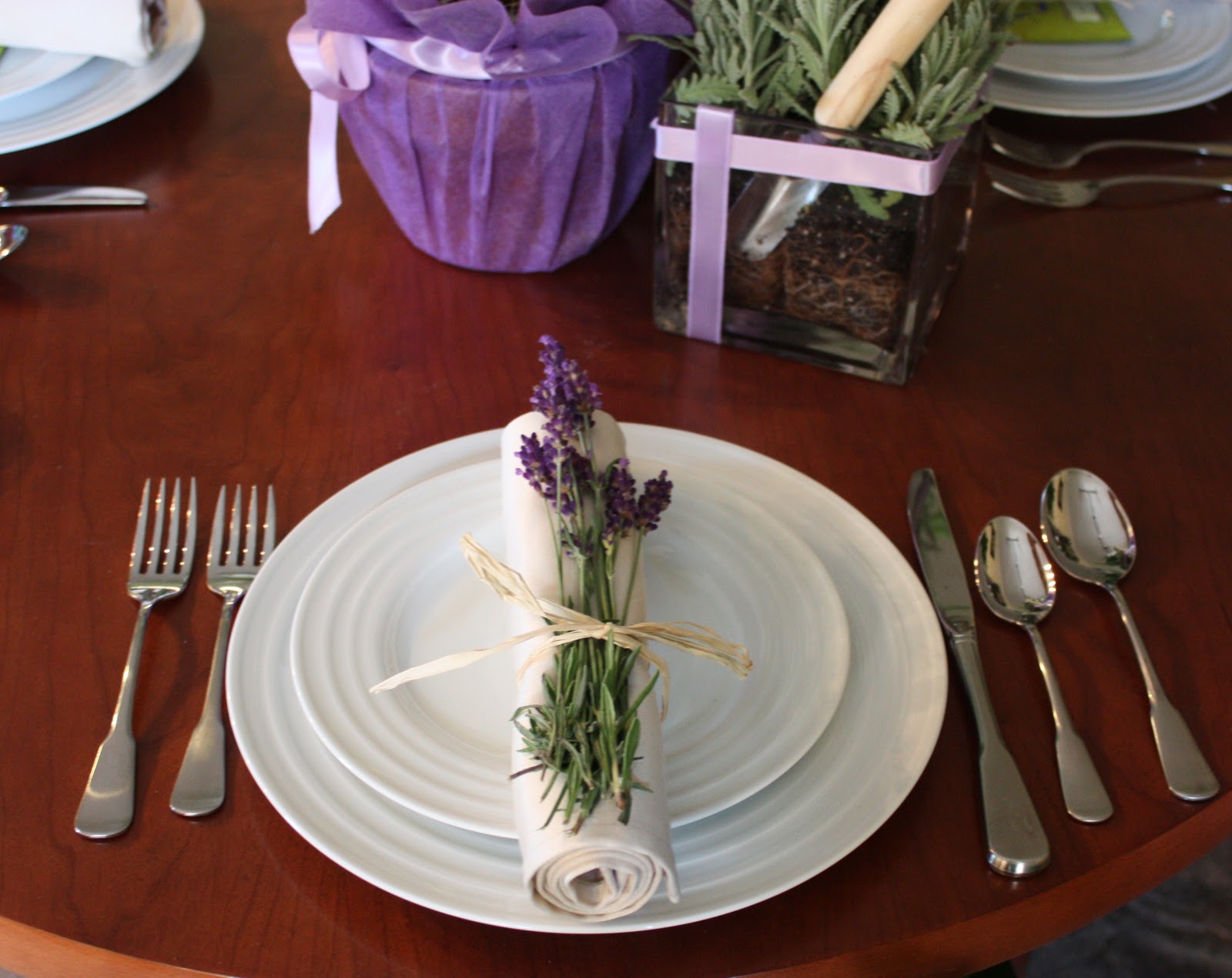 Lavender & Leaf Designs: For the Love of Lavender