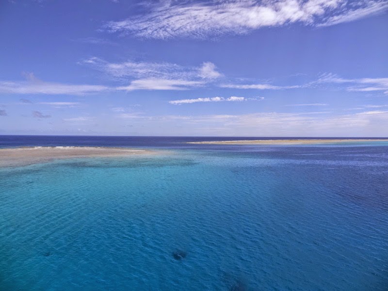 SV FLUENTA : Minerva Reef - More Photos