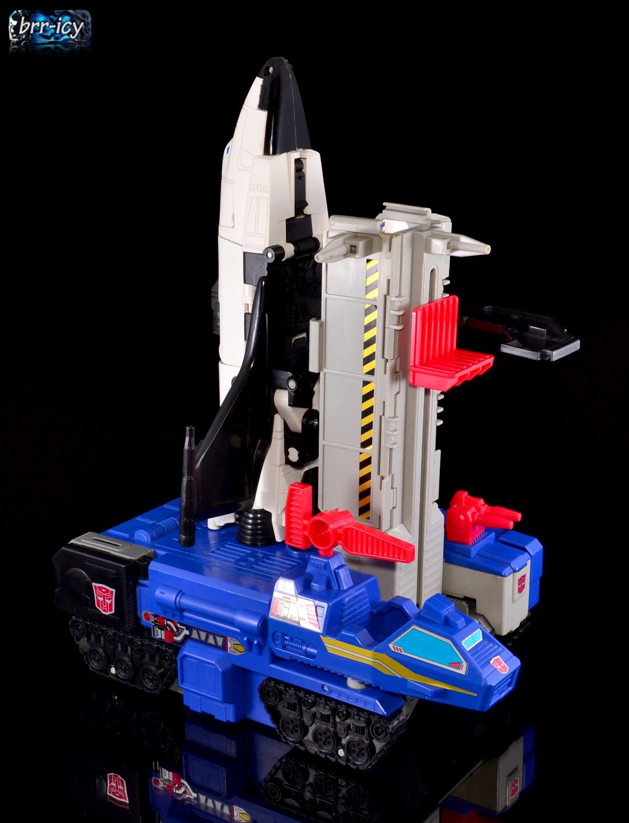 Brr-icy's Transformers Reviews: Victory/Zone Galaxy Shuttle
