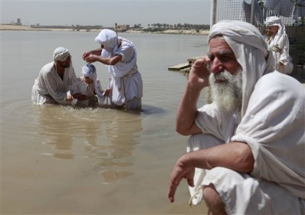 MUSINGS ON IRAQ: Sabean Mandeans Conduct Ceremony In Iraq’s Tigris River