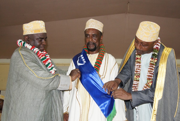 Vidéo : Fête de l'indépendance des Comores - Discours de Laith Ben Ali ...