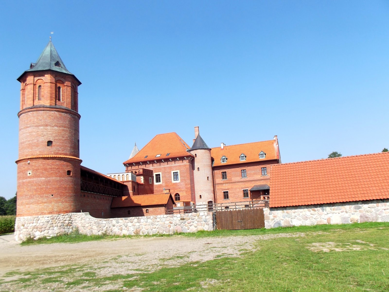 Latvijas muižas un pilis un citas interesantas vietas: Polija ...