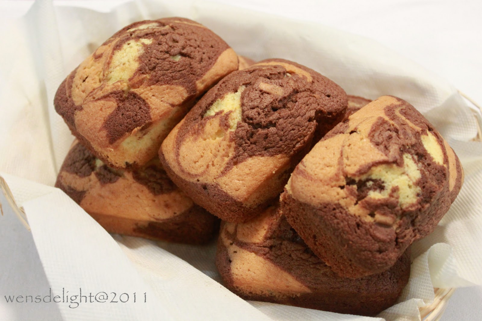 Wen's Delight: Mini Marble Mocha Cakes