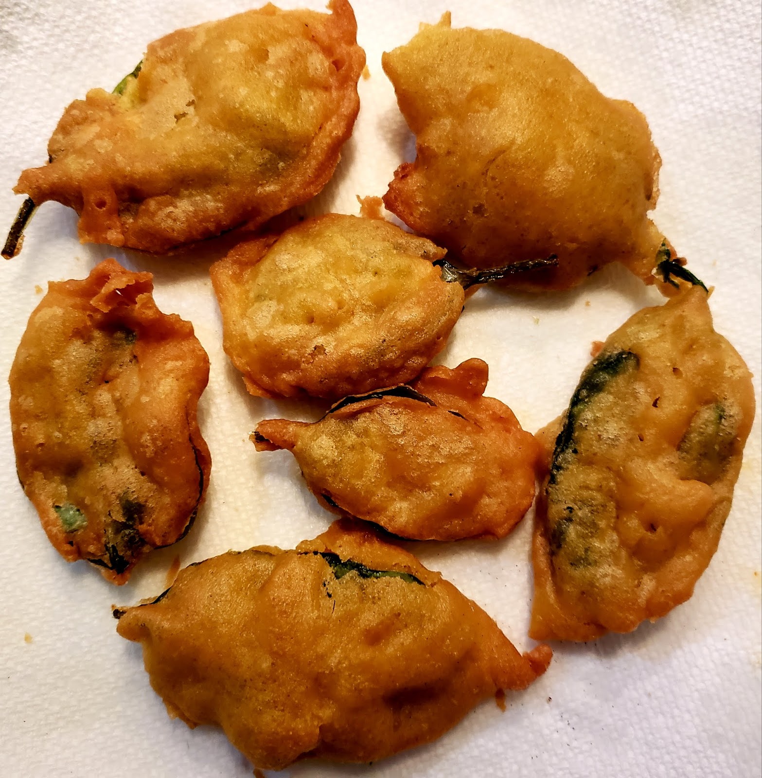 Palakura Bajjilu/Spinach Fritters