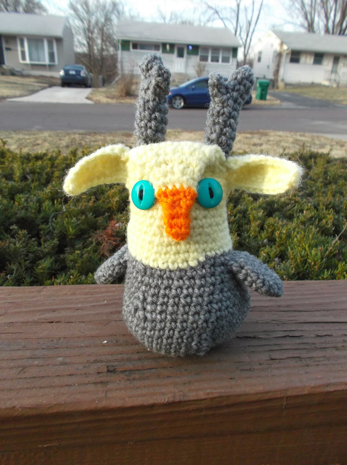Amigurumi - both loops or back loop only? : r/crochet