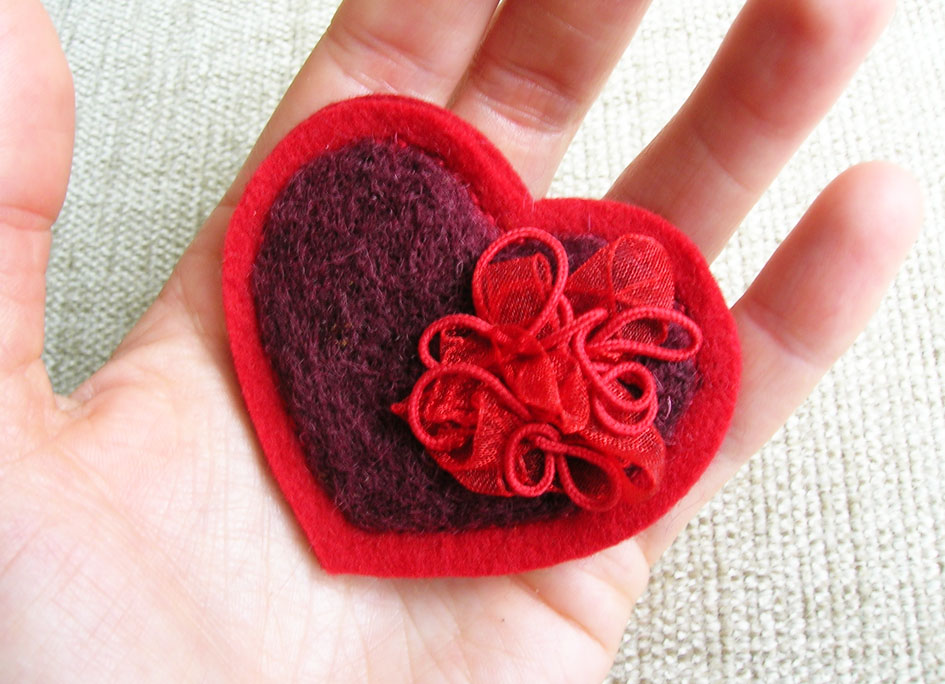 Feltia: Corazón de fieltro / Felt heart