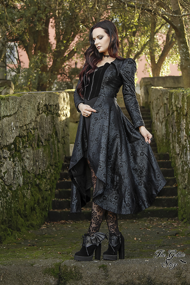 The Gothic Shop Blog: Bodice Style Gothic Coat- Dragonfly