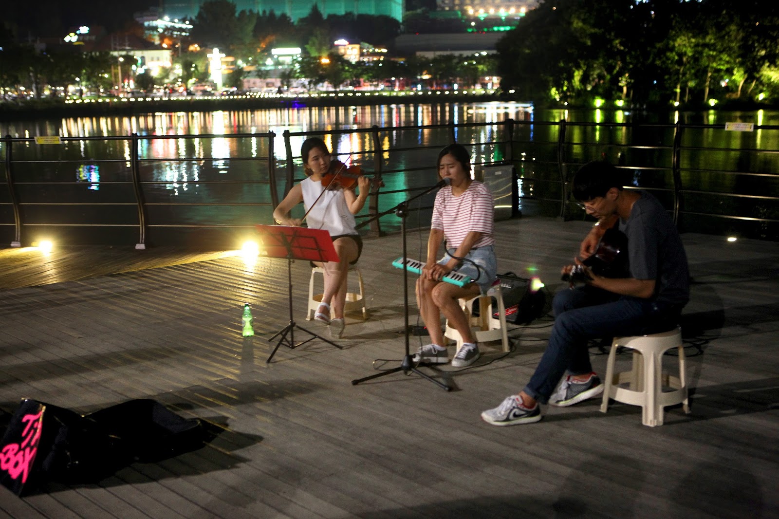 4 Places to Cool Off in Daegu, South Korea during Summer - Suseong Lake ...