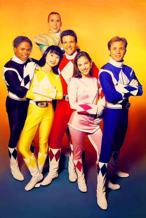 SATURDAY MORNINGS FOREVER: REVIEW: SABAN'S POWER RANGERS