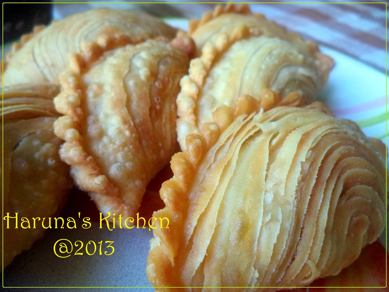 Haruna's Kitchen: Spiral Curry Puffs (Karipap Pusing) dengan Step by ...
