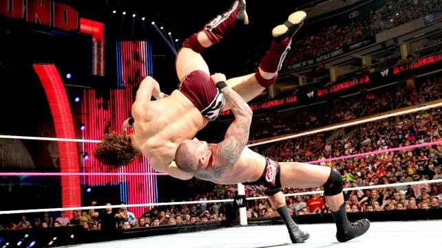 WWE In live!!!!: RANDY ORTON vs DANIEL BRYAN