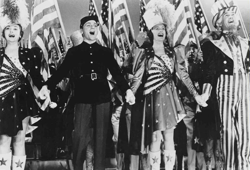 CLASSIC MOVIES: YANKEE DOODLE DANDY (1942)