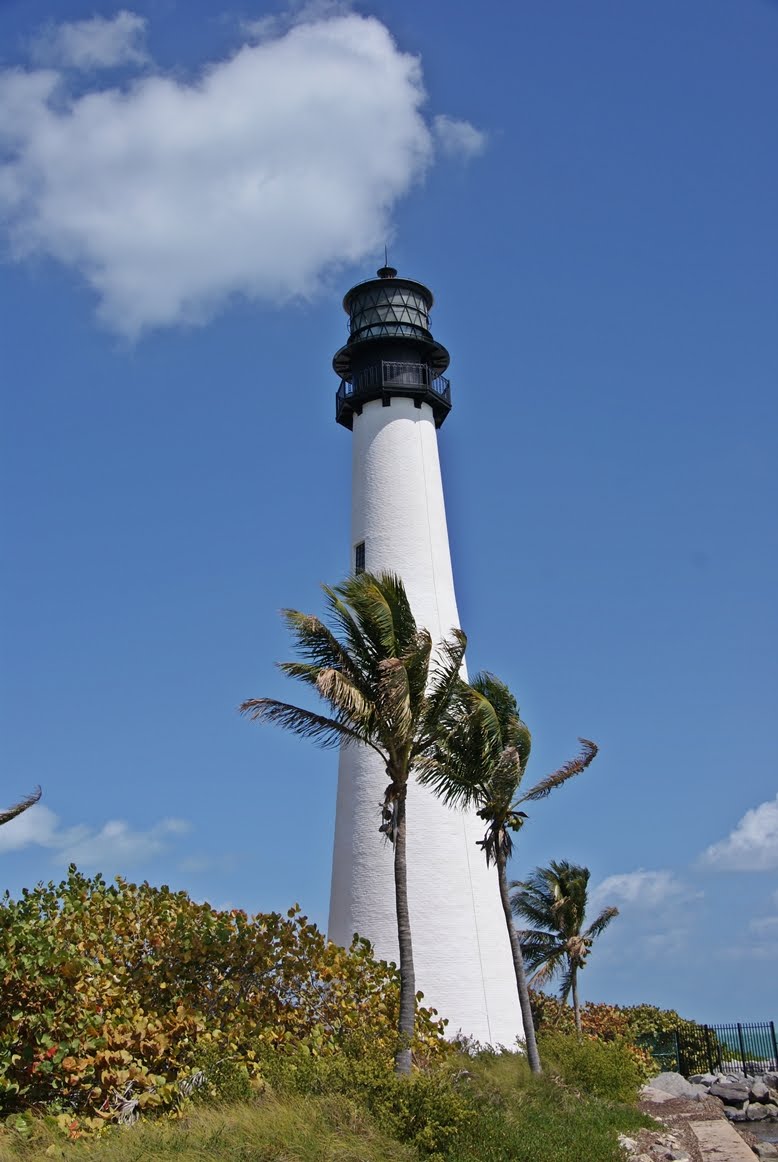 Neal's Lighthouse Blog: Cape Florida Lighthouse, Key Biscayne, Florida