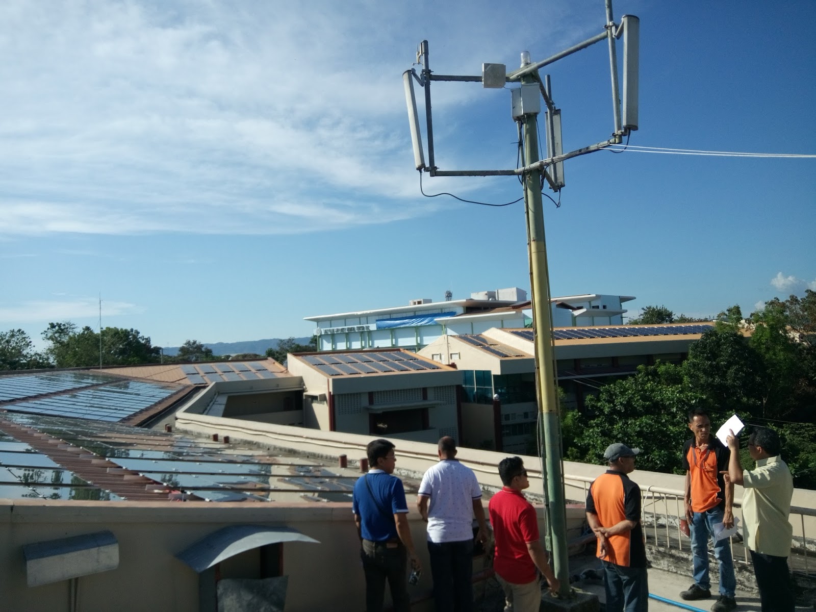 Enjoying The Great Life: HNU now Bohol’s first solar-powered university