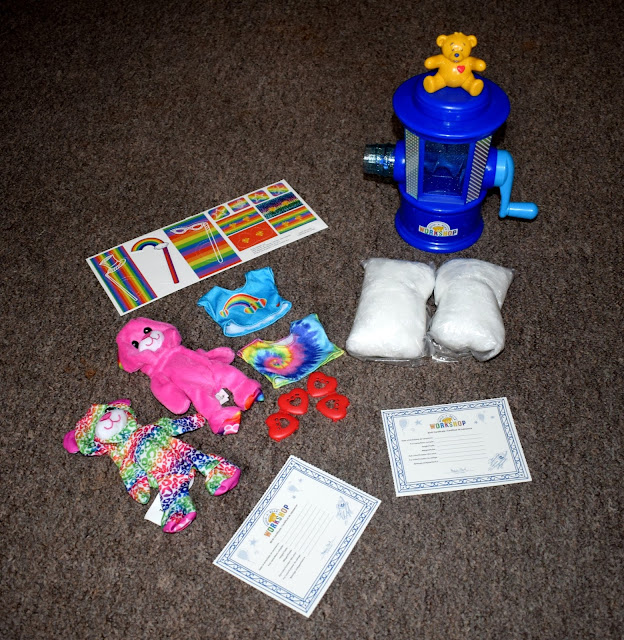 Tantrums To Smiles: Build-A-Bear Stuffing Station **REVIEW**