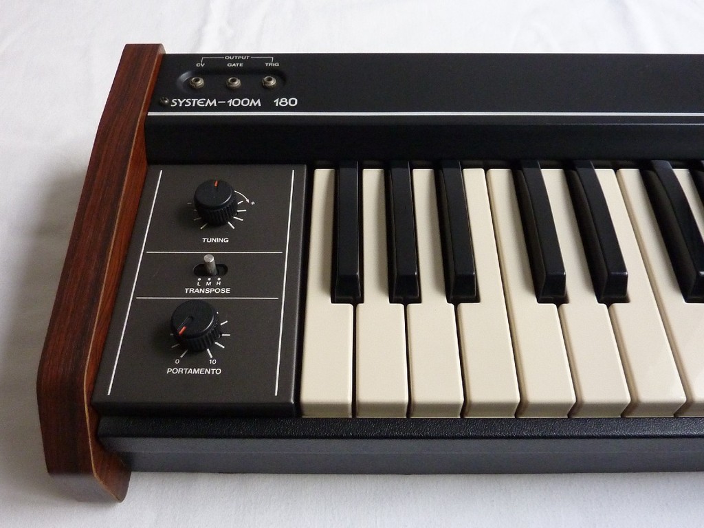 MATRIXSYNTH: Roland System 100m & 180 Keyboard
