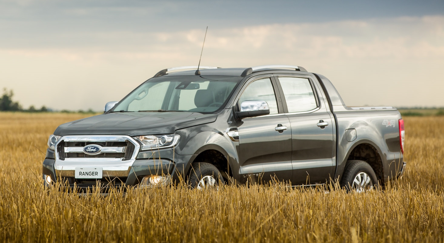 Ford apresenta Ranger 2017, reestilizada e mais equipada