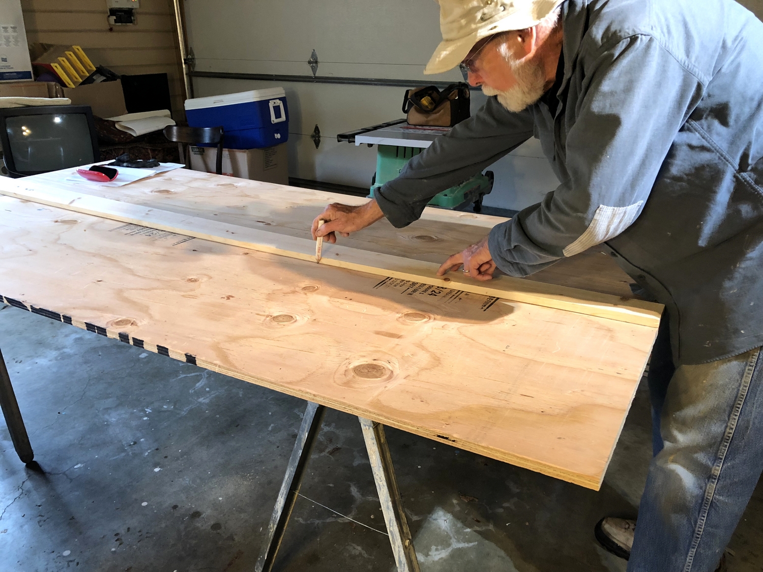 DIY upholstered & slipcovered bed tutorial / Create / Enjoy